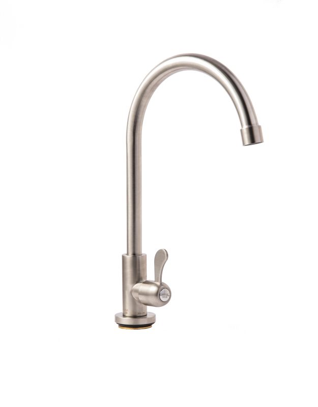 How To Change A Water Tap in Singapore: 8 Easy Steps [+Tools]